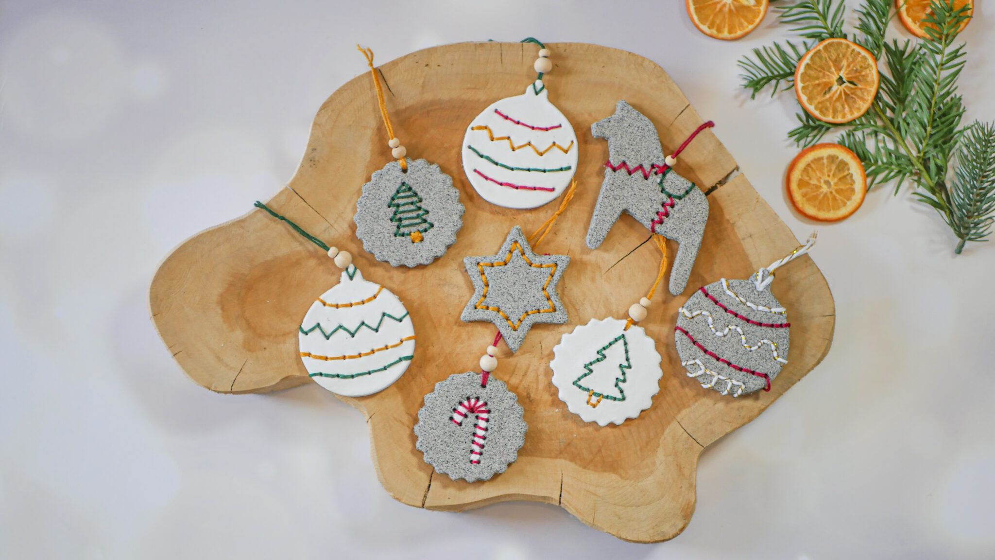 Bestickte Anhänger aus Modelliermasse — Scandify Your Life